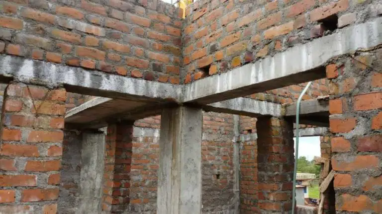 Lintel Beam: 7 Types, Purpose, Advantages & Disadvantages